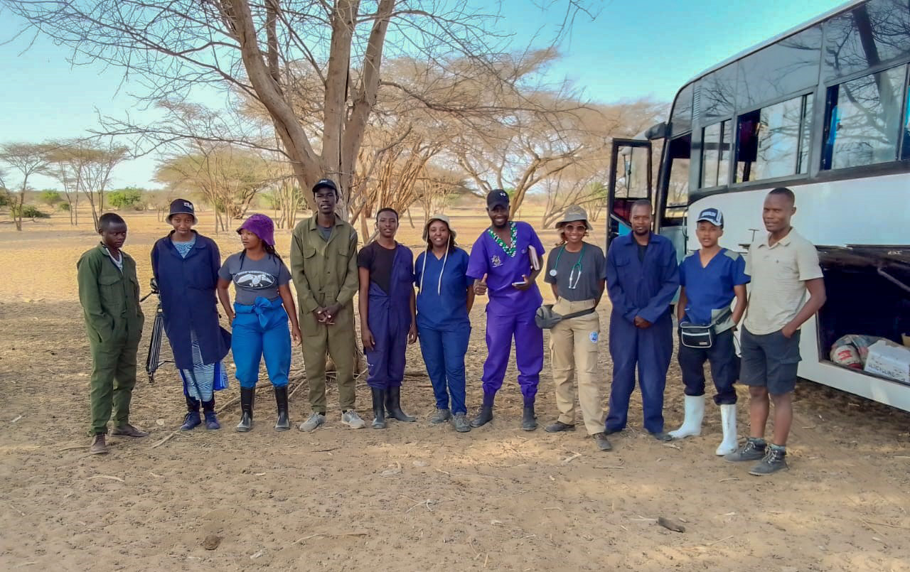 A Journey of Faith and Healing: Olturot's Encounter with the MAF Plane ...